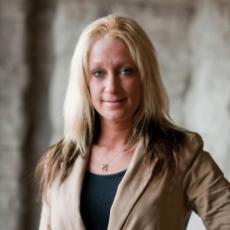 Jennifer Sano > University of Michigan-Dearborn Difference Maker